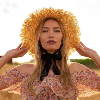 Marina Yesp (Esipenko) - MEMORYON